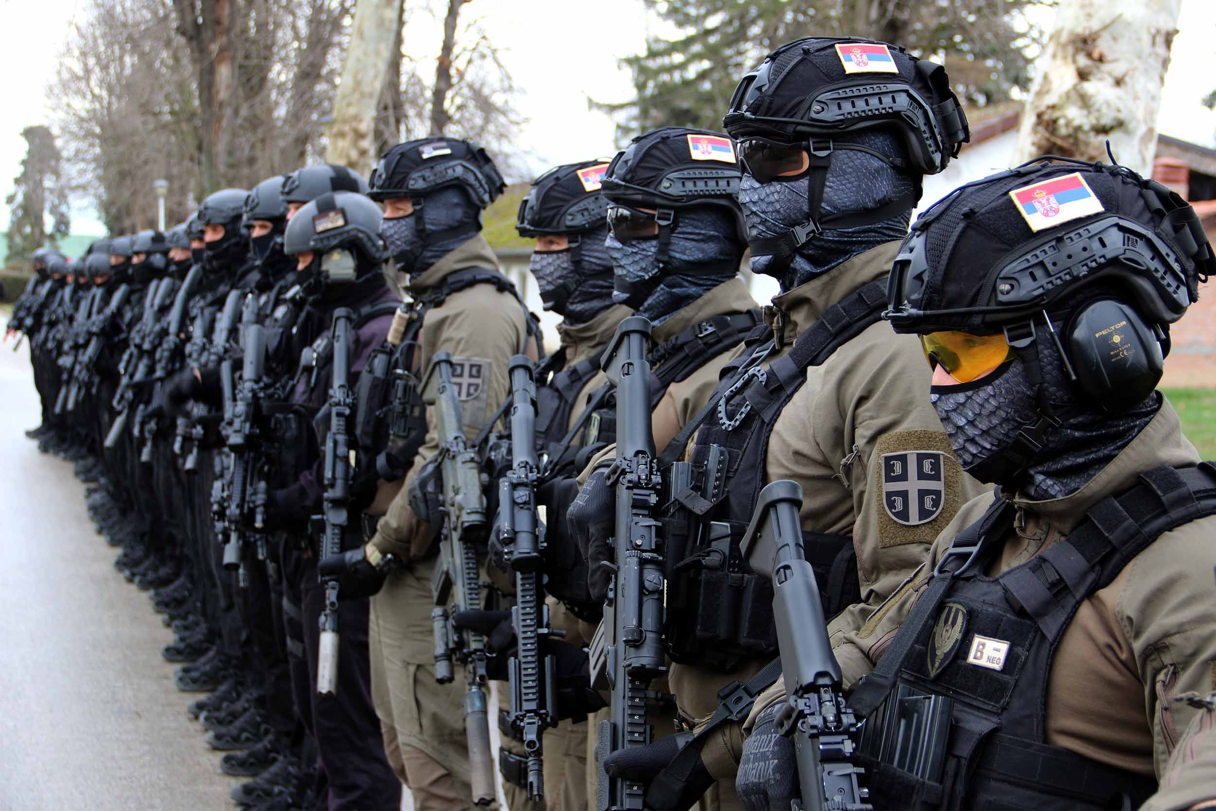 This is SIAS,Special Actions and Intervention Service,the Romanian SWAT ...
